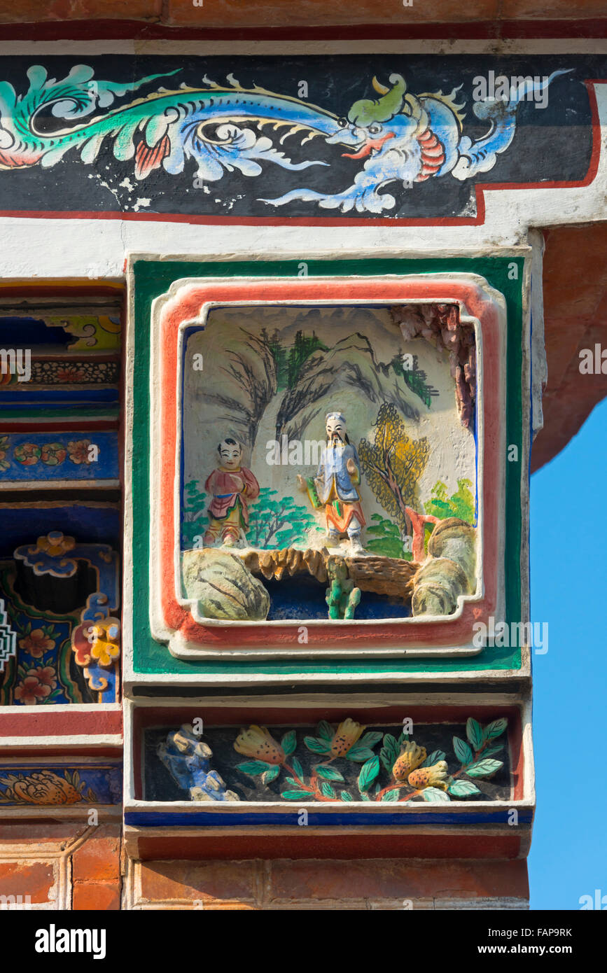 Wood carving architectural details on Huang Family Youtang Villa in ...