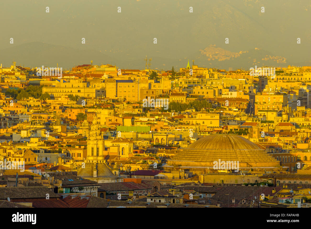 view of Rome from Piazza Giuseppe Garibaldi, in evening light Stock ...