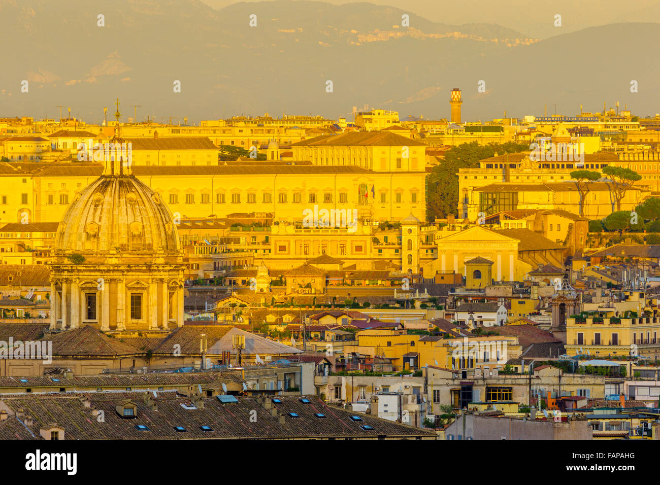 view of Rome from Piazza Giuseppe Garibaldi, in evening light Stock ...