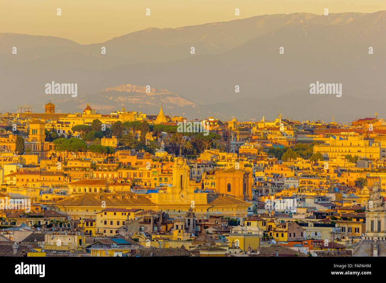 view of Rome from Piazza Giuseppe Garibaldi, in evening light Stock ...
