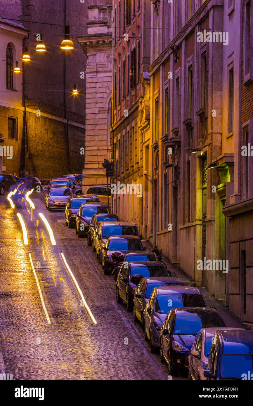 Traffic lights in rome hi-res stock photography and images - Alamy