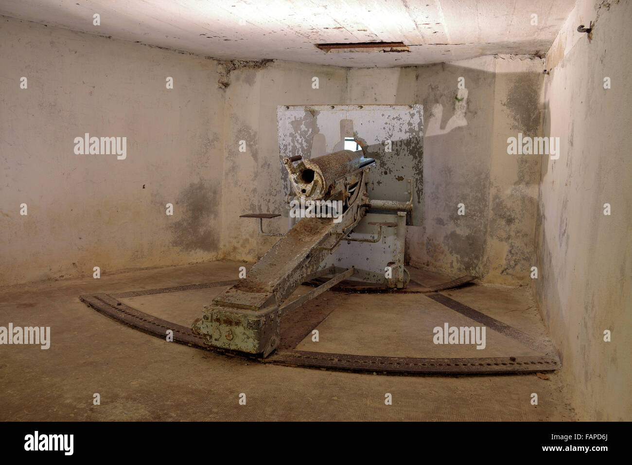 Original artillery piece inside Fort de Vaux, Verdun, Lorraine, France ...