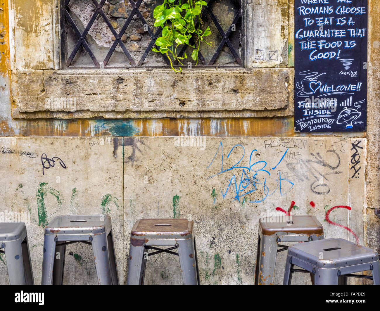 Street scenes in the centro storico area of Rome, Italy Stock Photo - Alamy