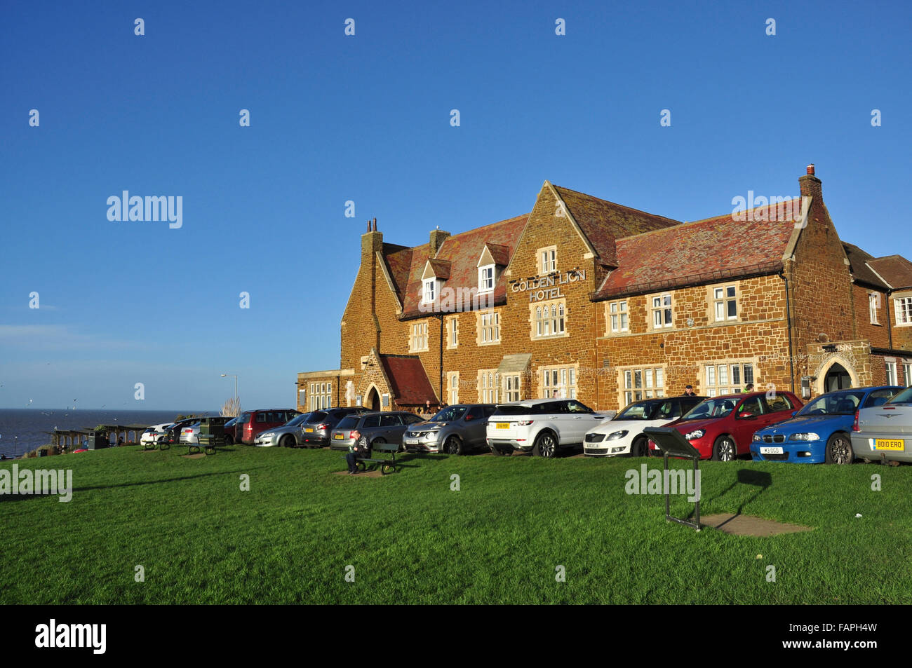 Golden lion hotel hunstanton hi-res stock photography and images - Alamy