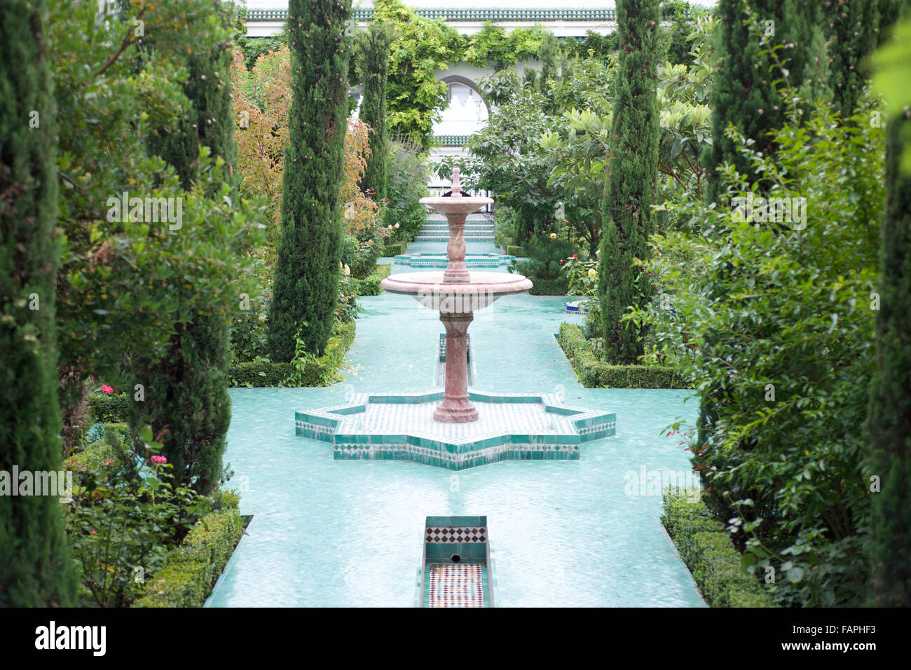 Grande mosquee de paris hi-res stock photography and images - Alamy