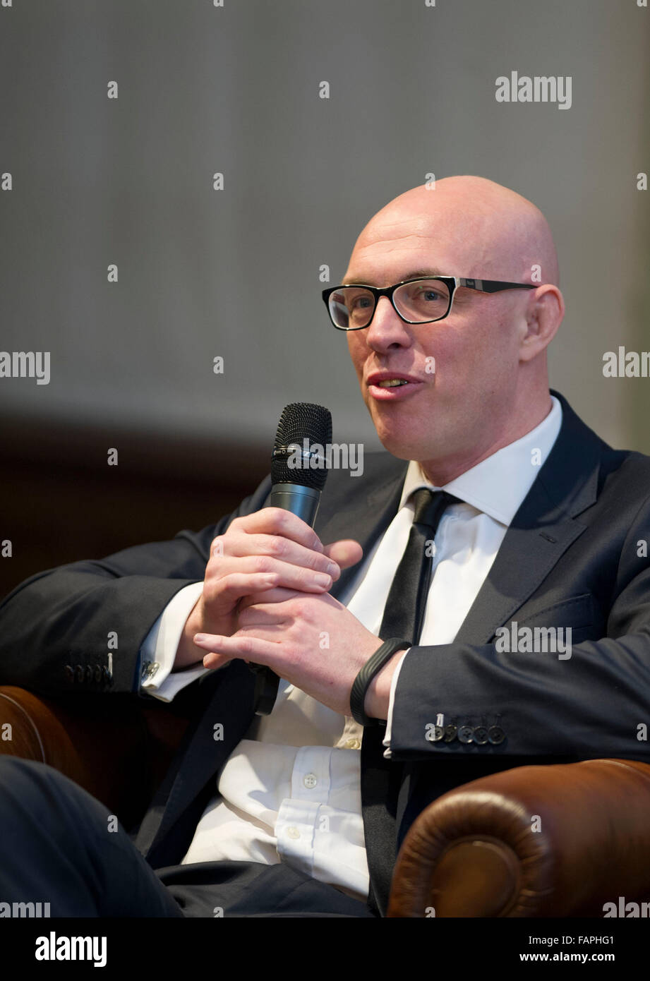 David Dinsmore Scottish newspaper executive and a former editor of The ...