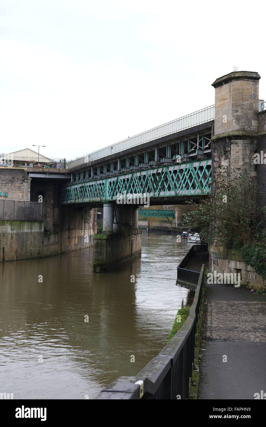 Avon railway bridge hi-res stock photography and images - Alamy