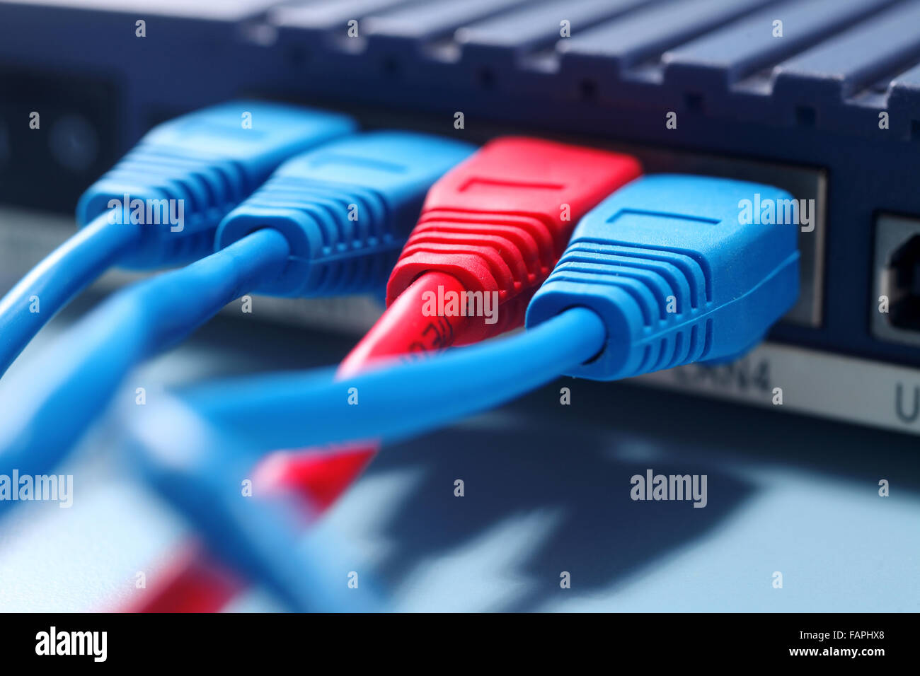 Ethernet router hi-res stock photography and images - Alamy