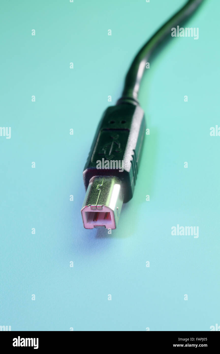 Cable vertical hi-res stock photography and images - Alamy