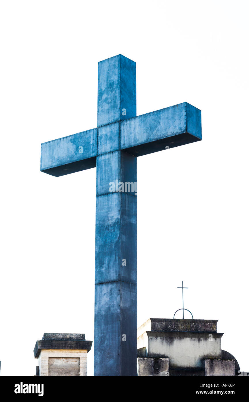 Steel cross hi-res stock photography and images - Alamy