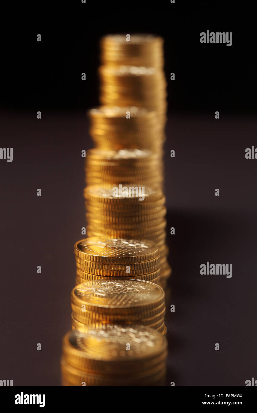 Stacks coins growth graph hi-res stock photography and images - Alamy