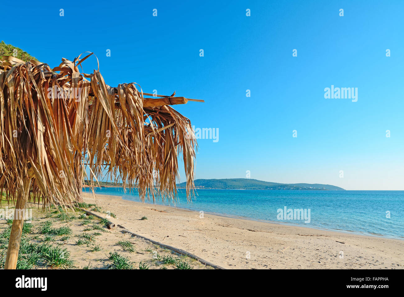 Mugoni beach in Alghero on a clear sunny day Stock Photo - Alamy