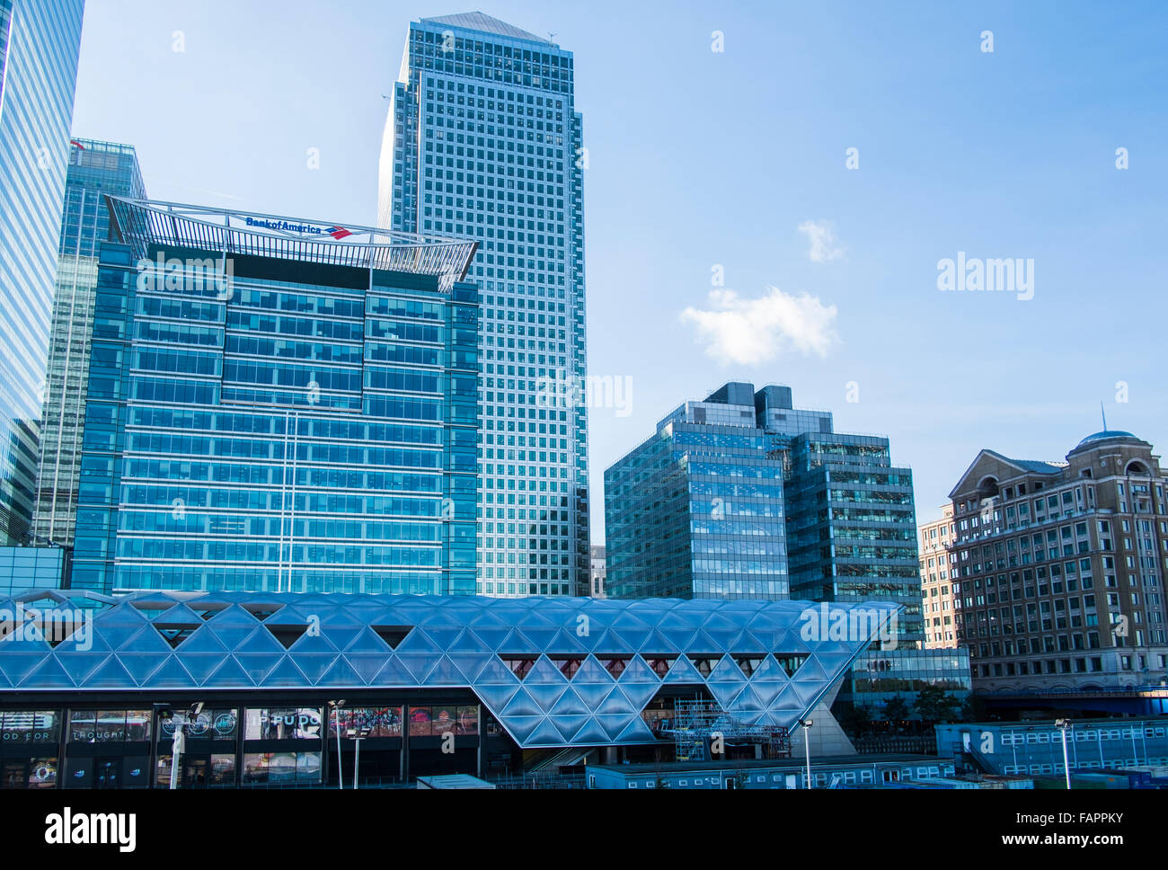 One Canada Square, Canary Wharf, London, England, U.K Stock Photo - Alamy