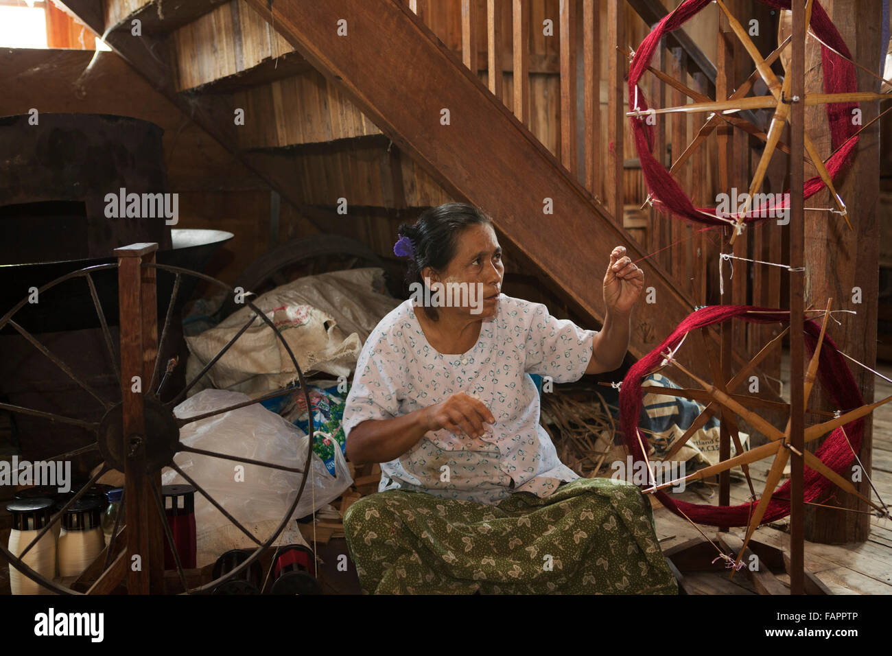 Myanmar burmese spinning wheel hi-res stock photography and images - Alamy