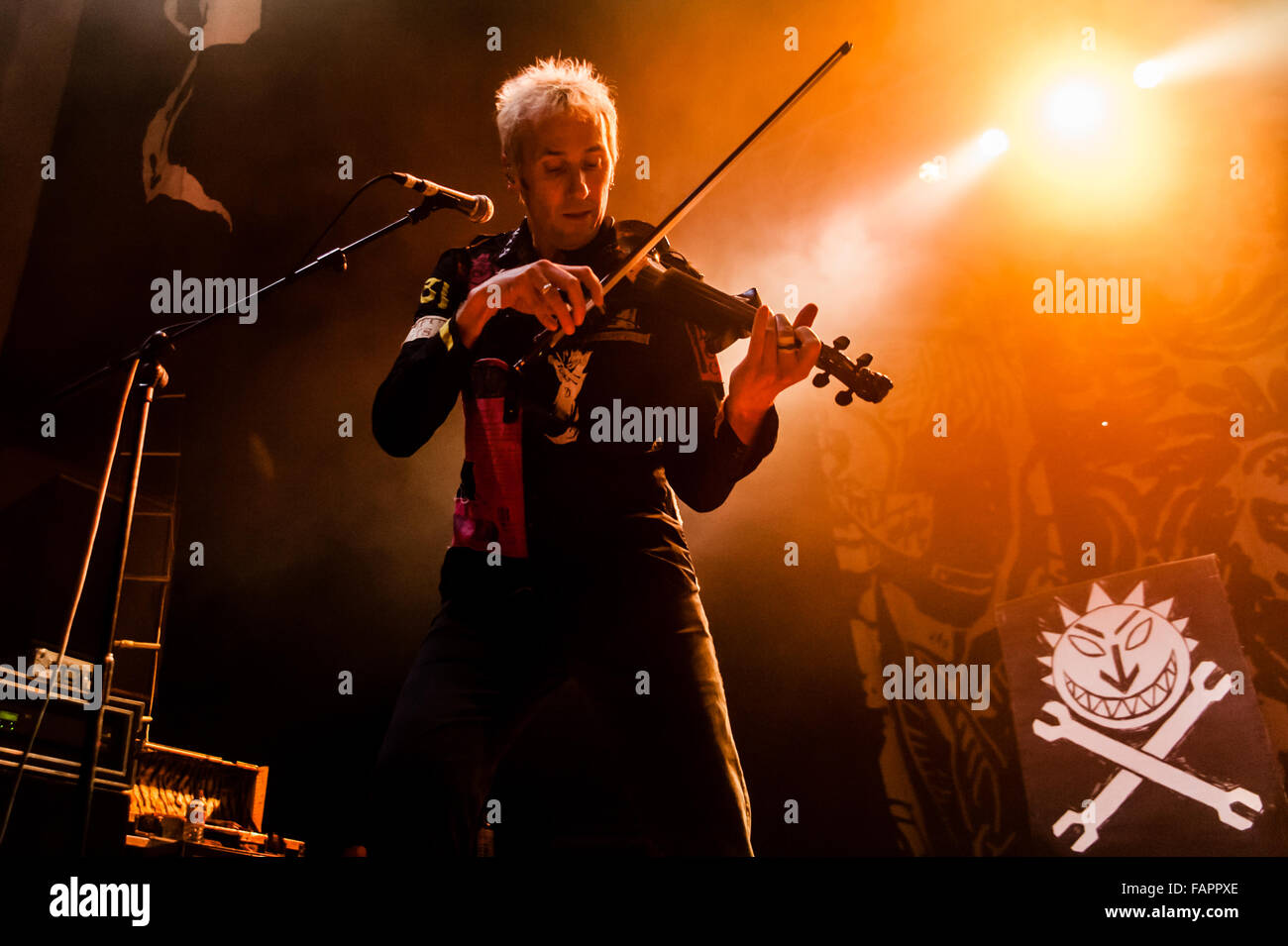 Charlie cunningham concert hi-res stock photography and images - Alamy