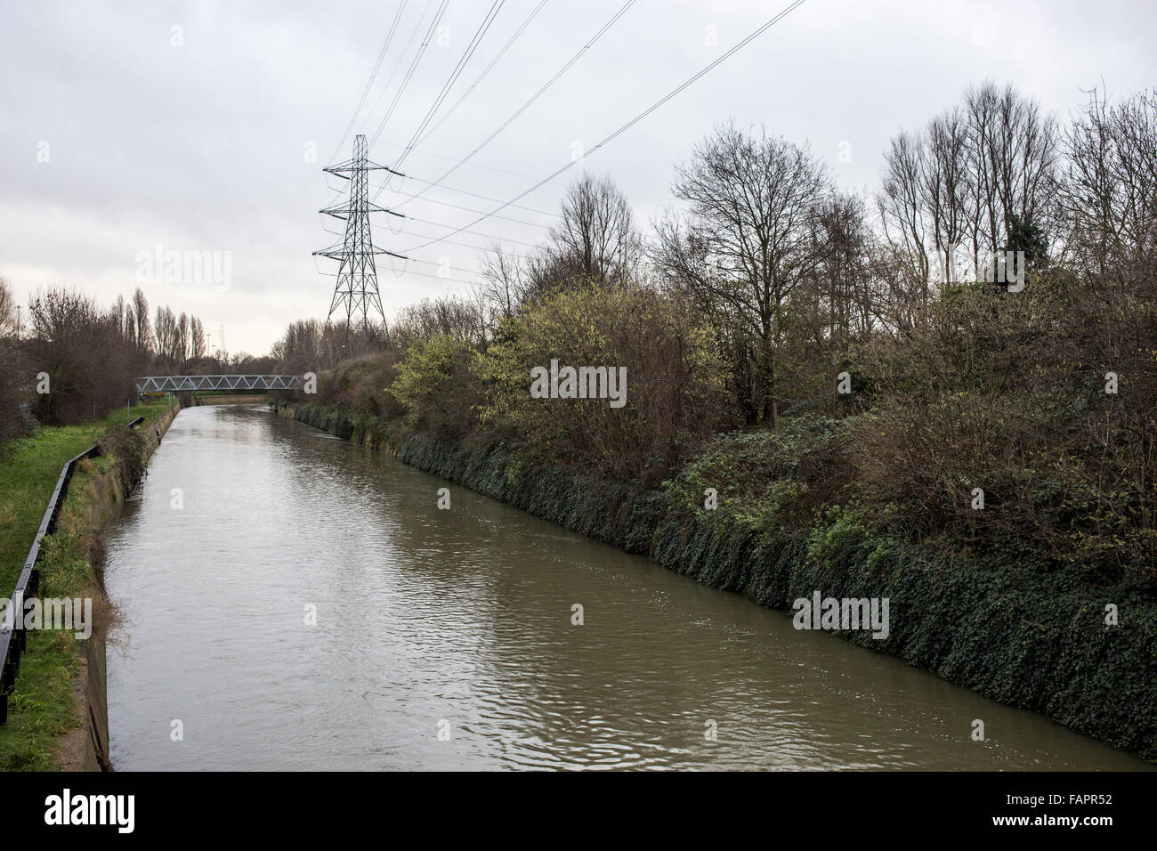 View of the River Lea from Lea Bridge Road, between Clapton and ...