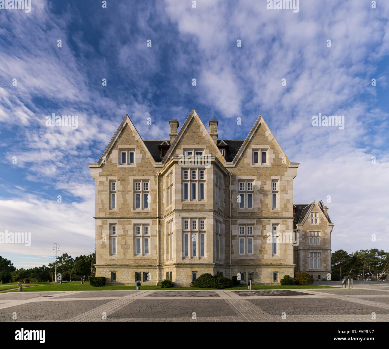 Palacio de la magdalena santander hi-res stock photography and images ...