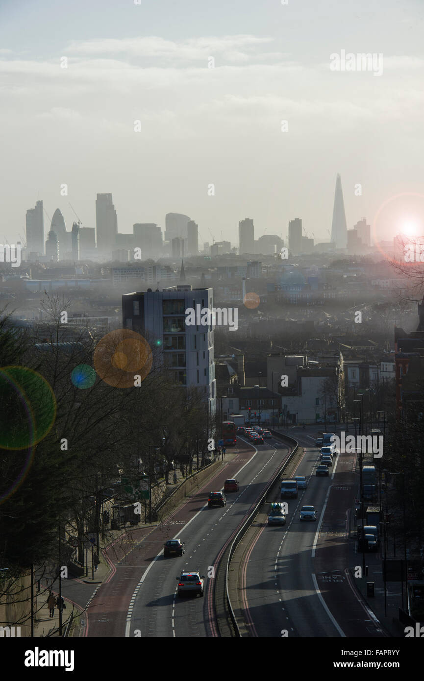 London mist skyline hi-res stock photography and images - Alamy