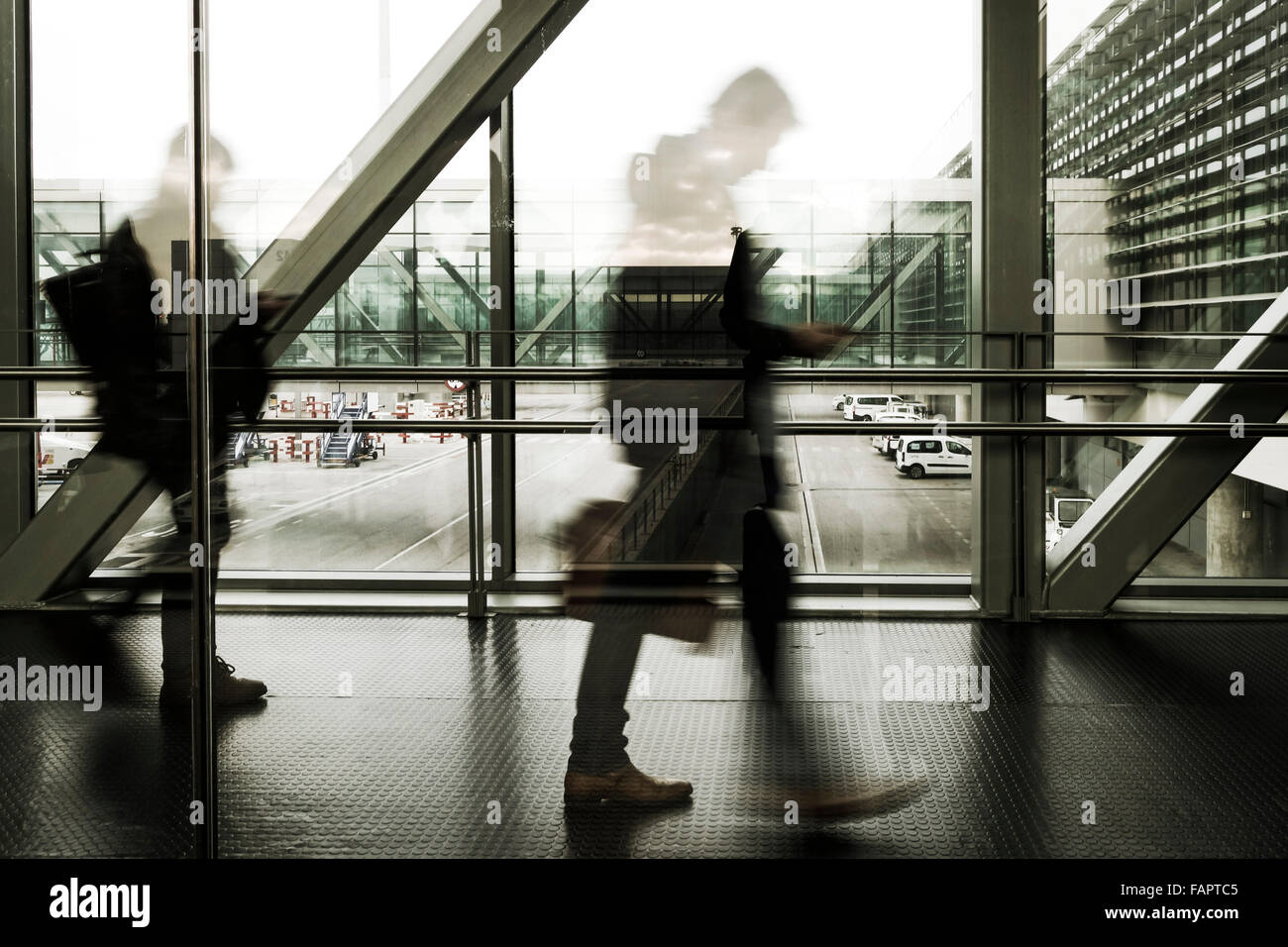 Airport passenger arrivals gate hi-res stock photography and images - Alamy