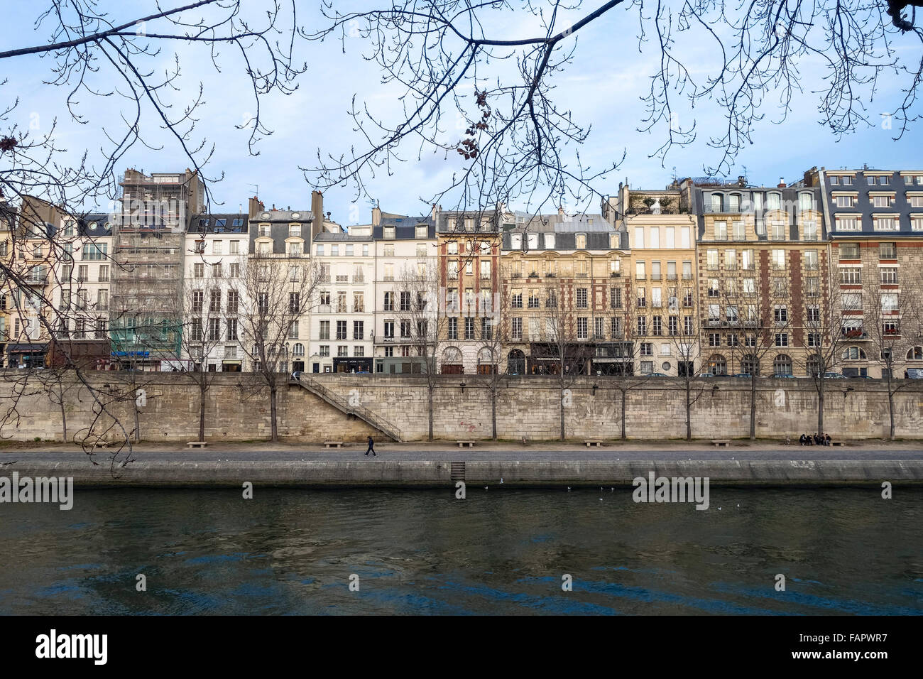 Row houses seine river paris High Resolution Stock Photography and ...