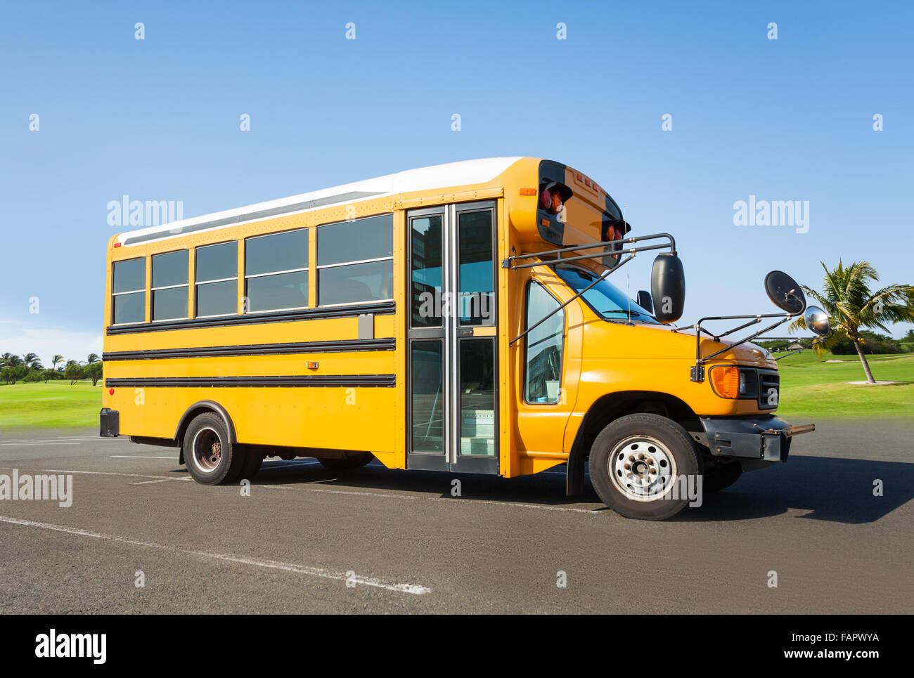 School bus parking hi-res stock photography and images - Alamy
