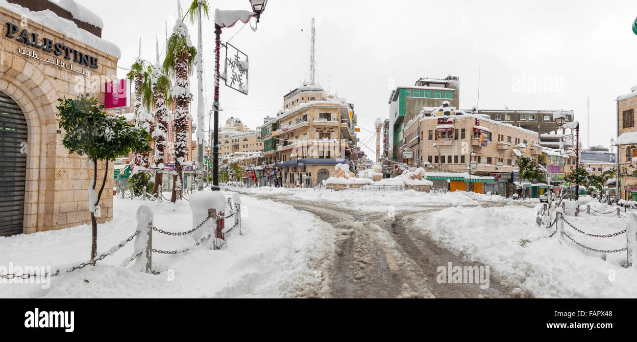 Al manara square hi-res stock photography and images - Alamy