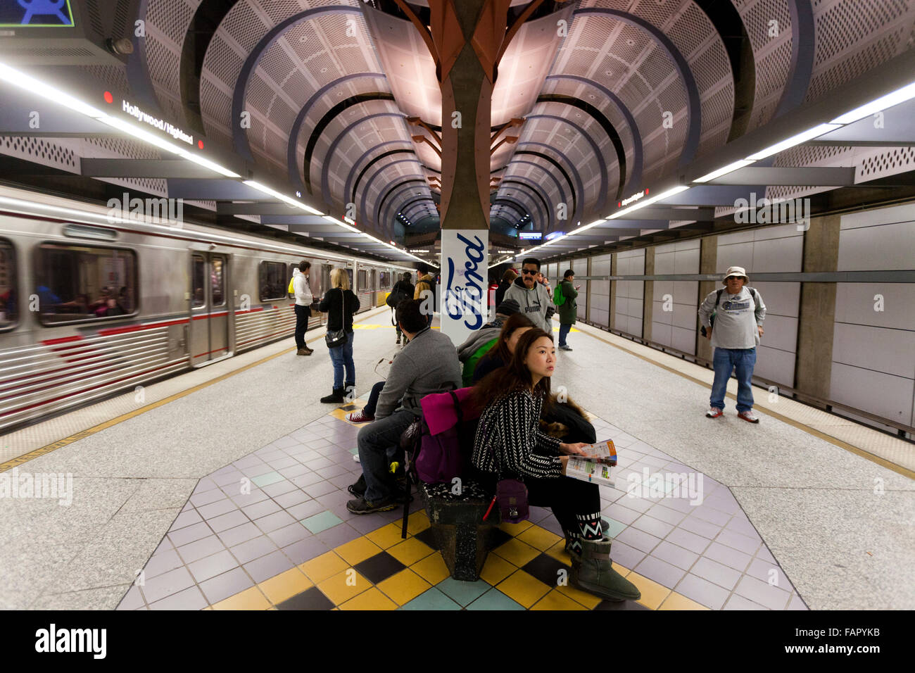 Hollywood highland metro station hi-res stock photography and images ...