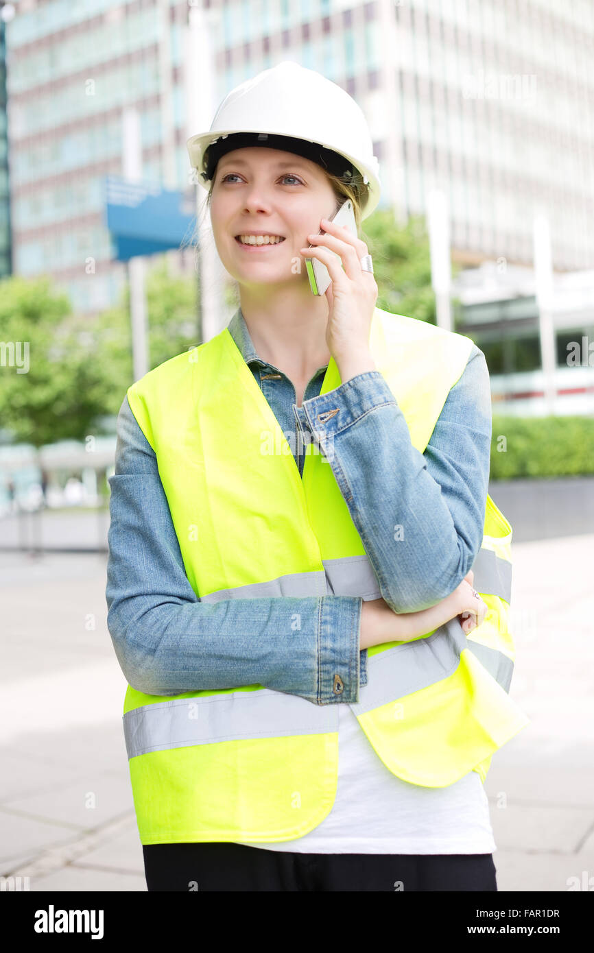 Woman hard hat hi-res stock photography and images - Alamy