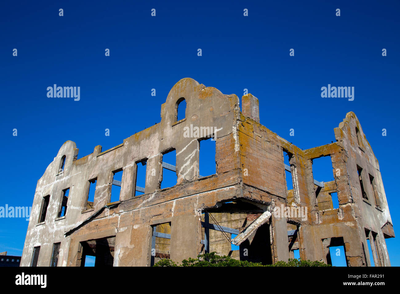 Ruins on Alcatraz Island Stock Photo - Alamy
