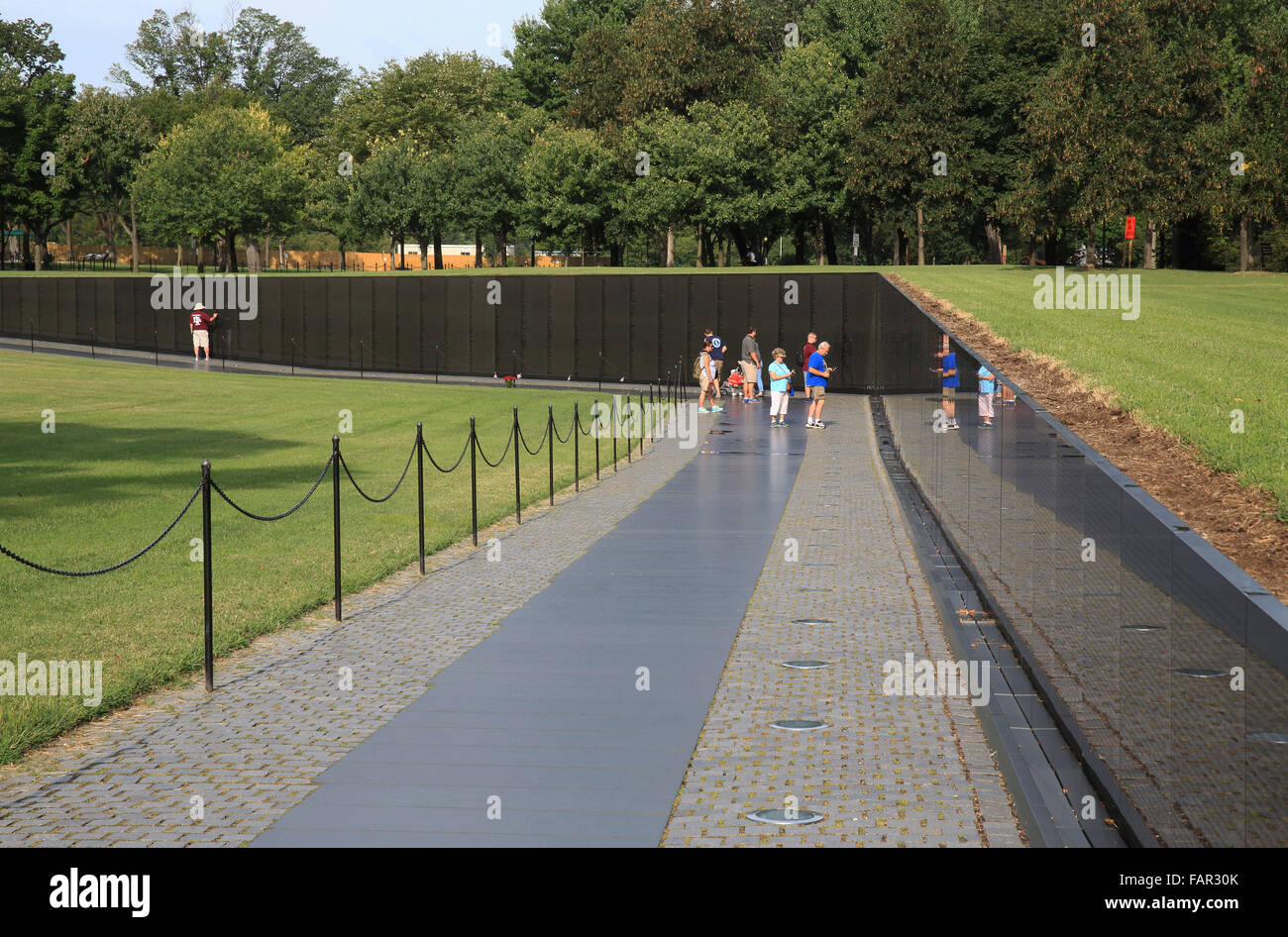 Maya lin vietnam memorial hi-res stock photography and images - Alamy