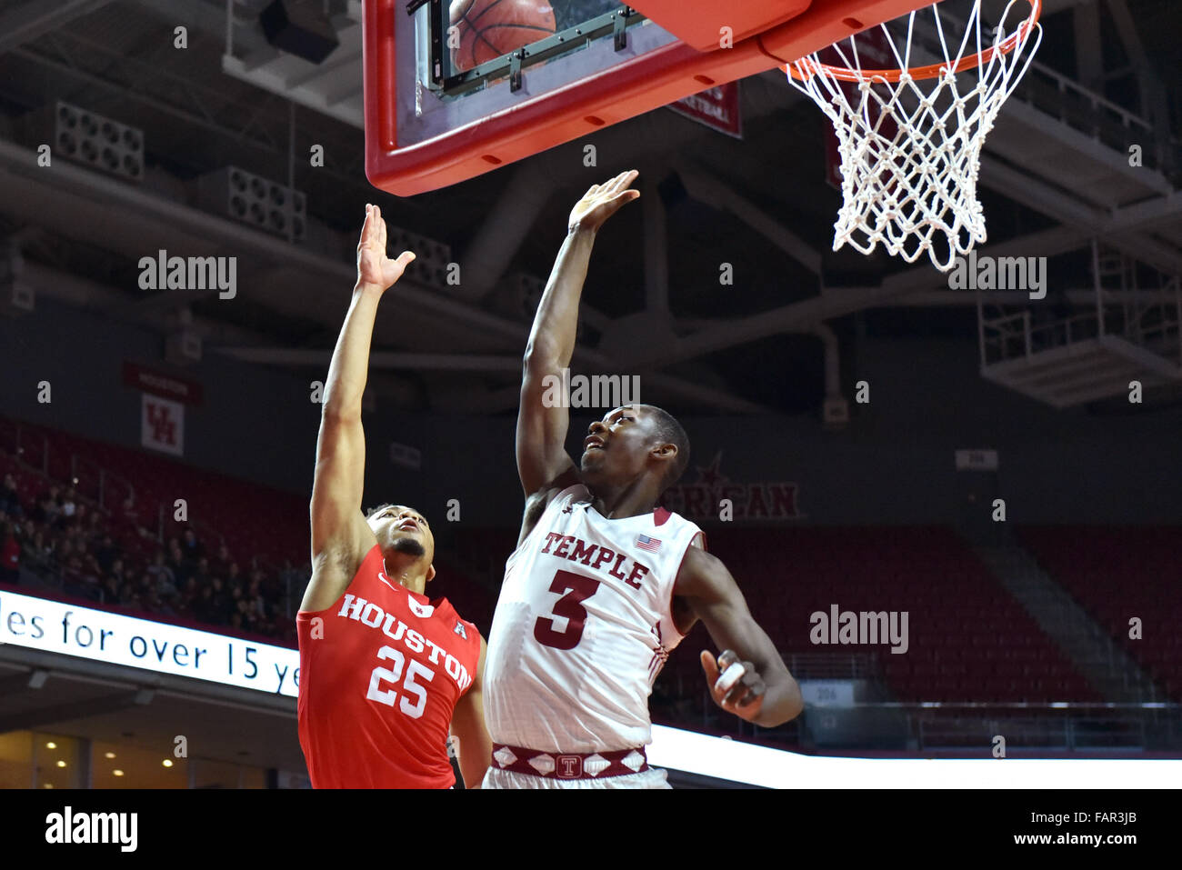 Philadelphia, Pennsylvania, USA. 2nd Jan, 2016. Houston Cougars guard ...