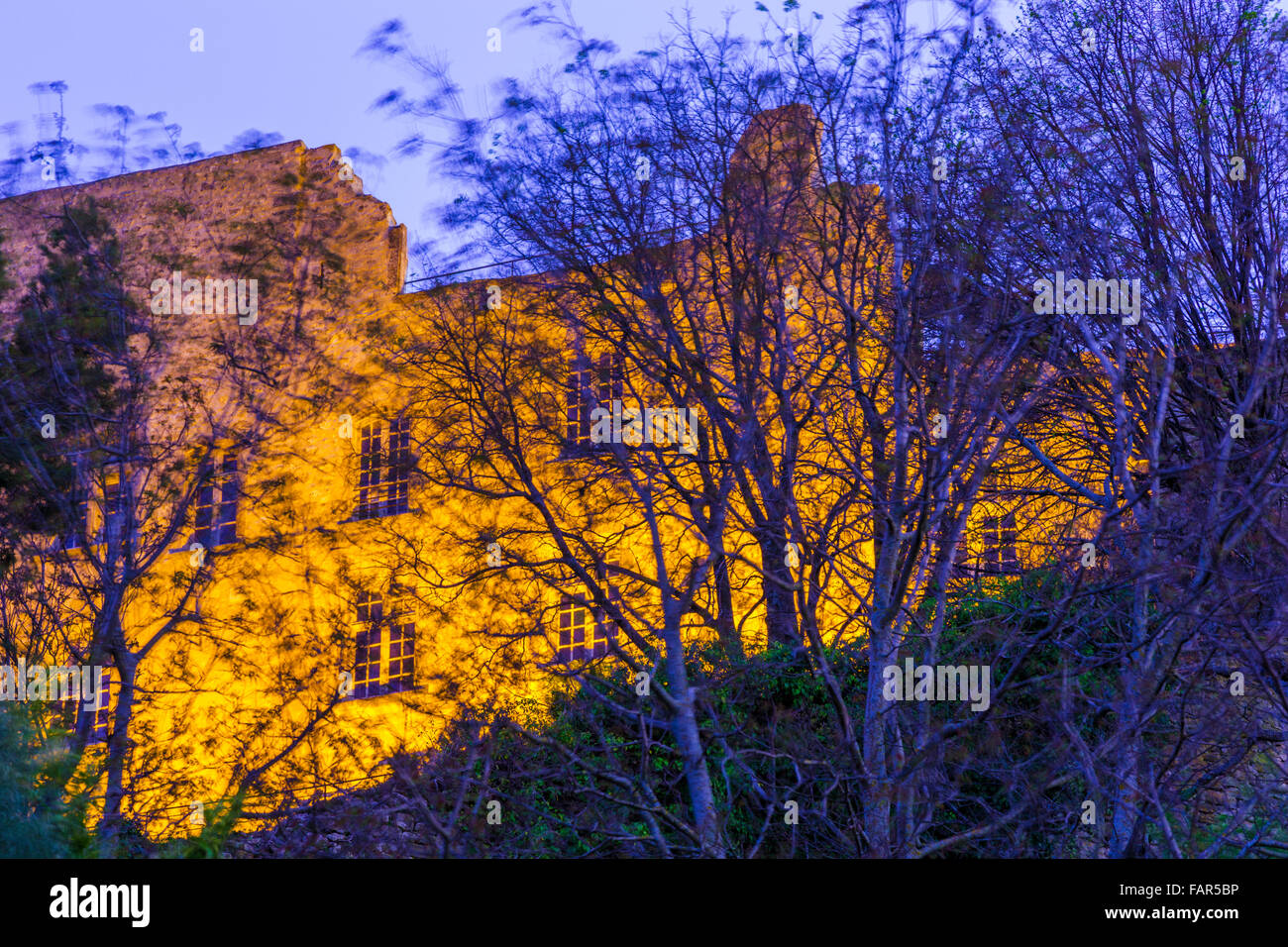 Lacoste Castle High Resolution Stock Photography and Images - Alamy