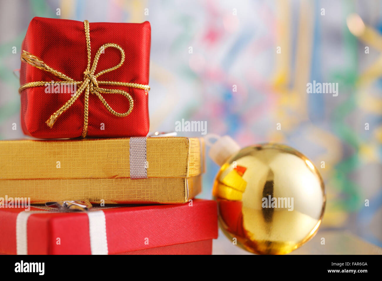 Stacked christmas presents hi-res stock photography and images - Alamy