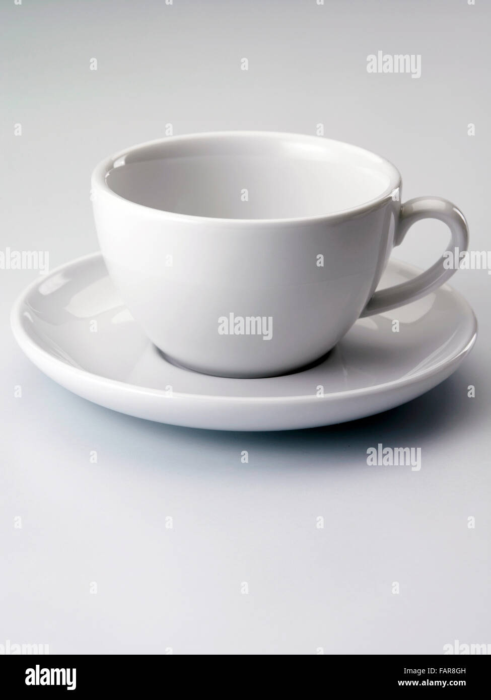 close up of empty cup on the plain background Stock Photo - Alamy