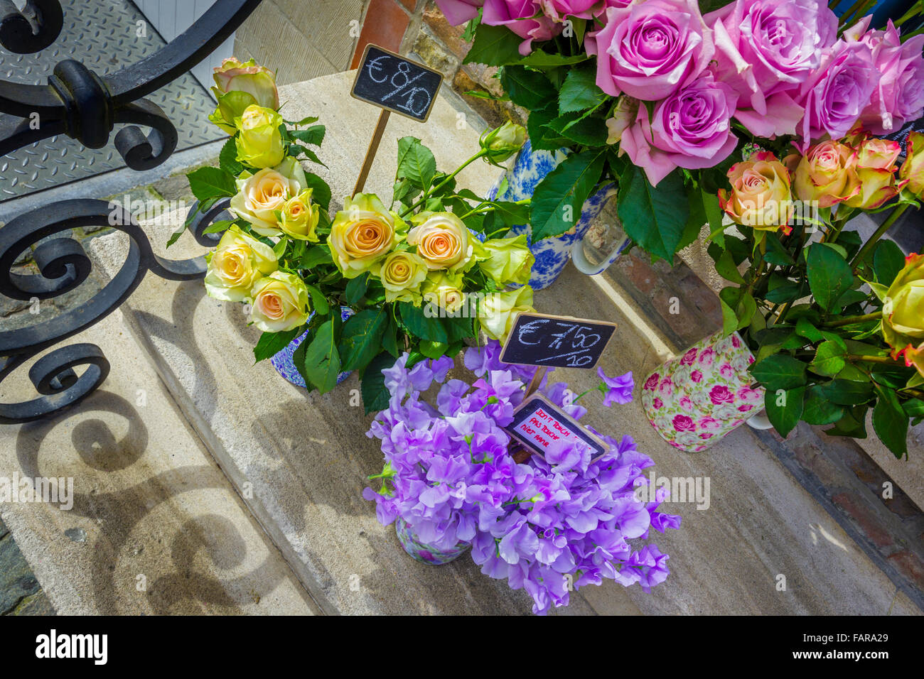 Outdoor flower shop, Brugge, Belgium Stock Photo - Alamy