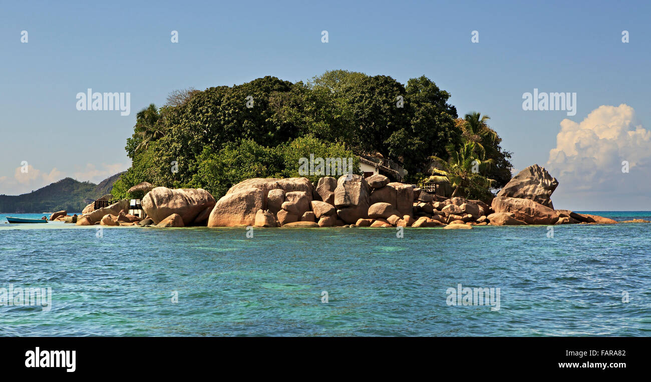 Indian ocean beach club hi-res stock photography and images - Alamy