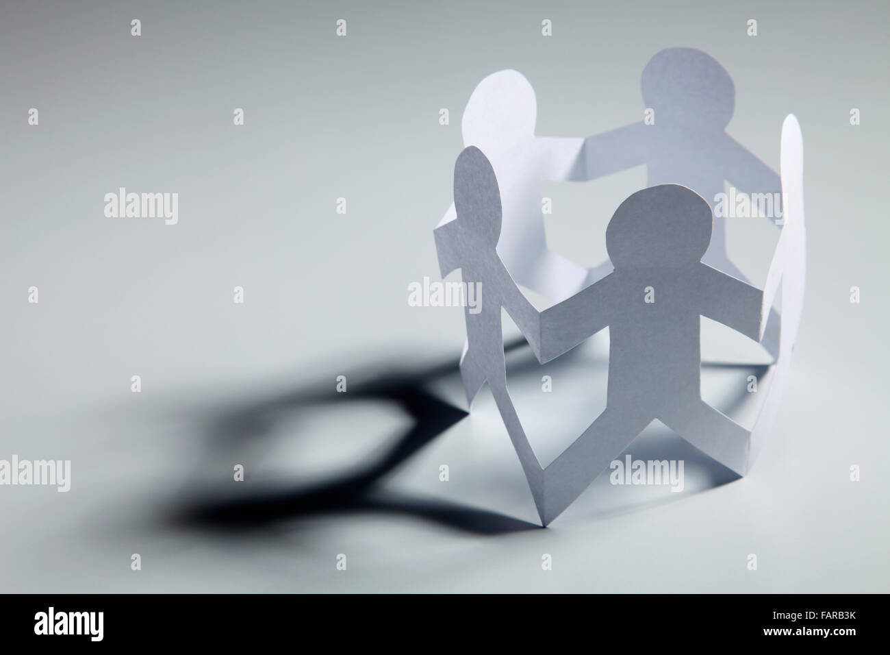 Men in a circle hi-res stock photography and images - Alamy