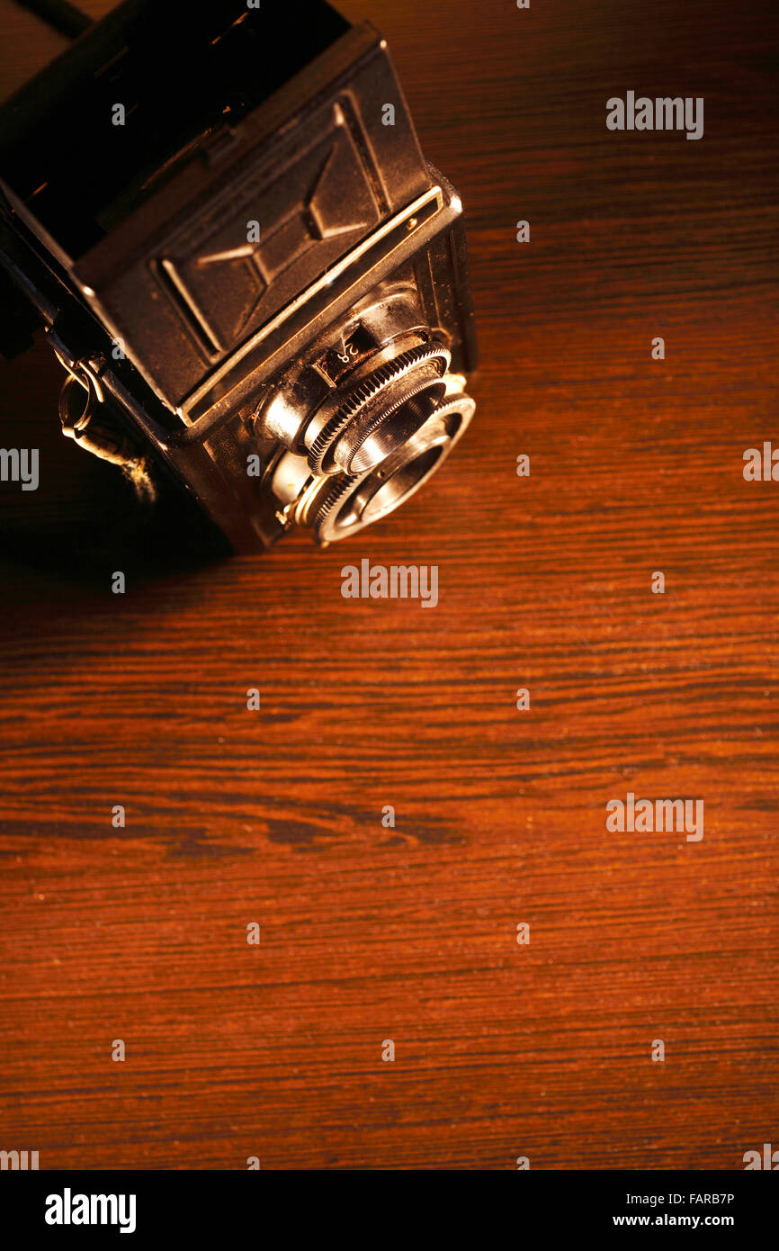old photo and Twin-Lens Reflex camera Stock Photo - Alamy