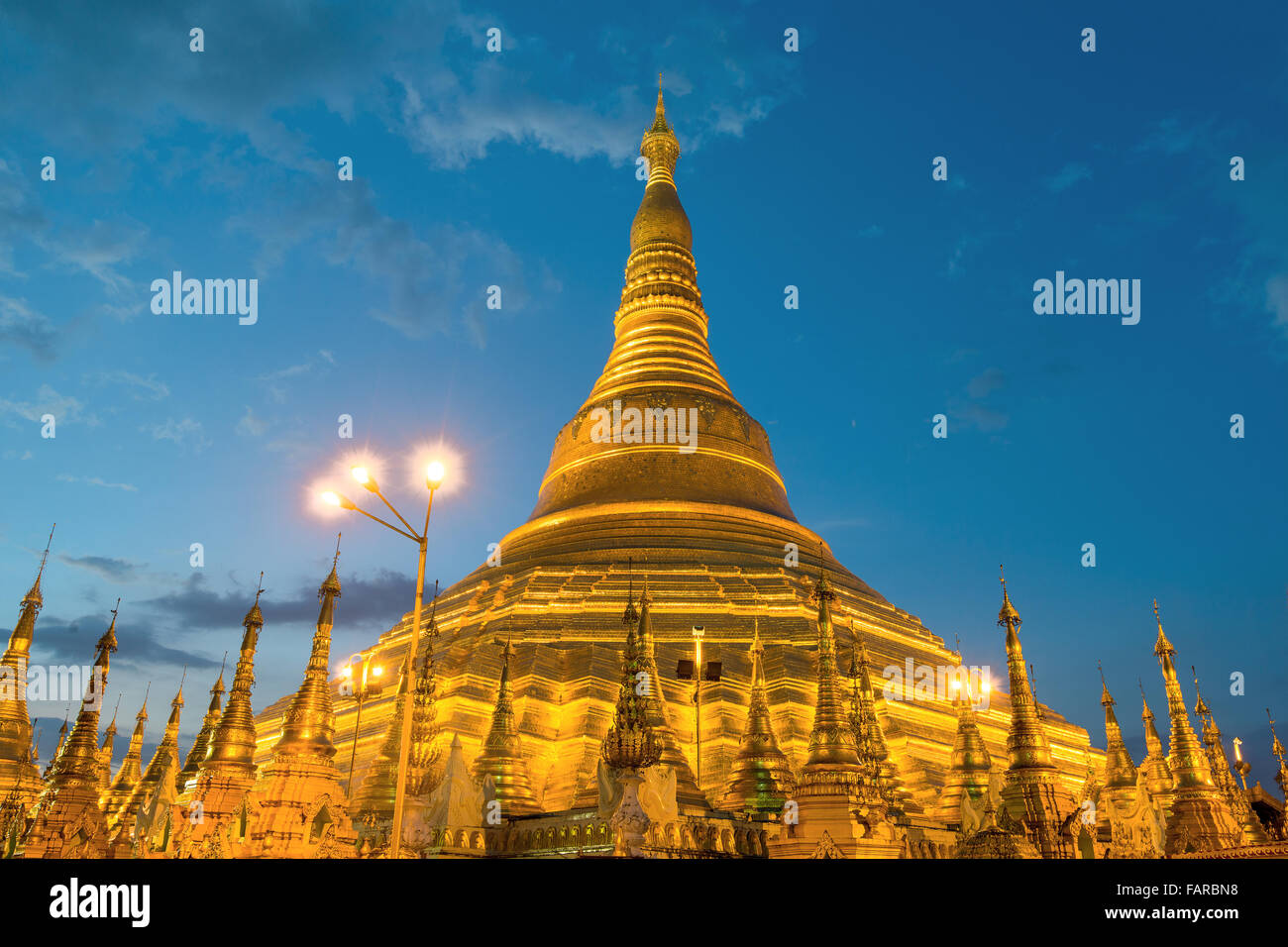Yangon myanmar night hi-res stock photography and images - Alamy