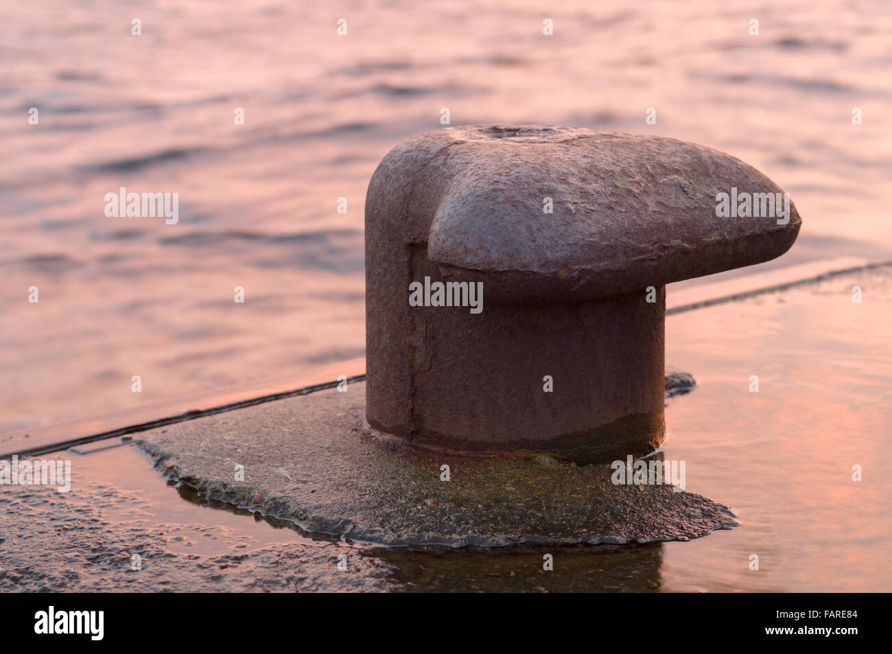 Old mooring bollard in hi-res stock photography and images - Alamy
