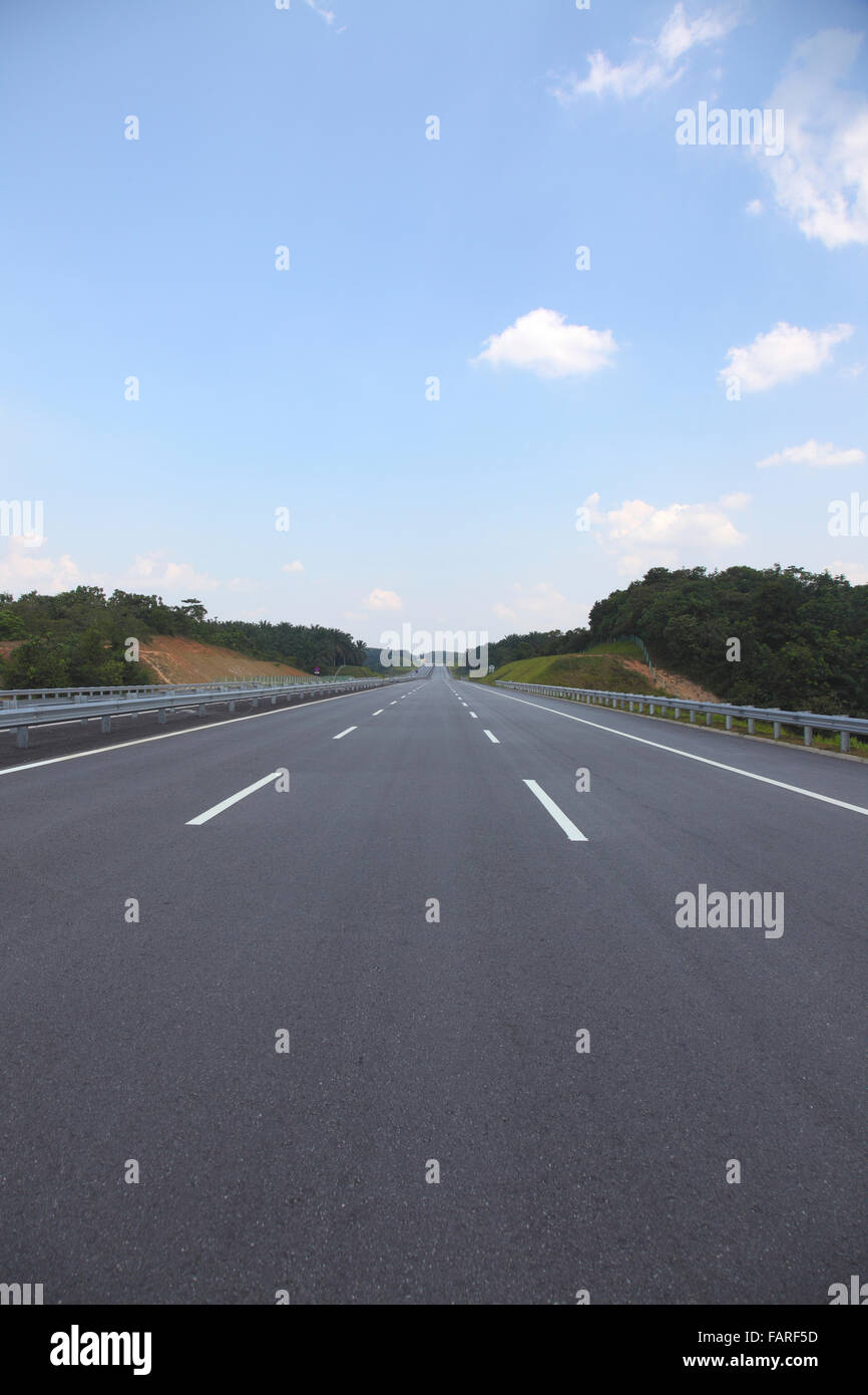 Long straight main road hi-res stock photography and images - Alamy