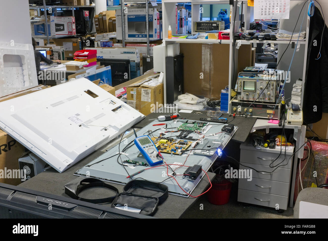 Electronic test center hi-res stock photography and images - Alamy