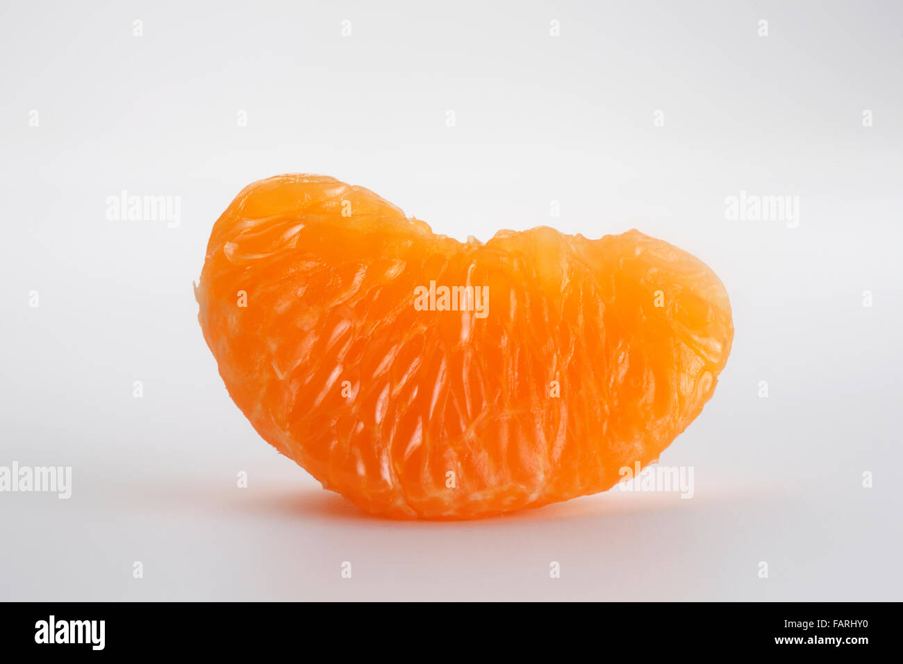 close up of the peeled mandarin orange segment Stock Photo - Alamy
