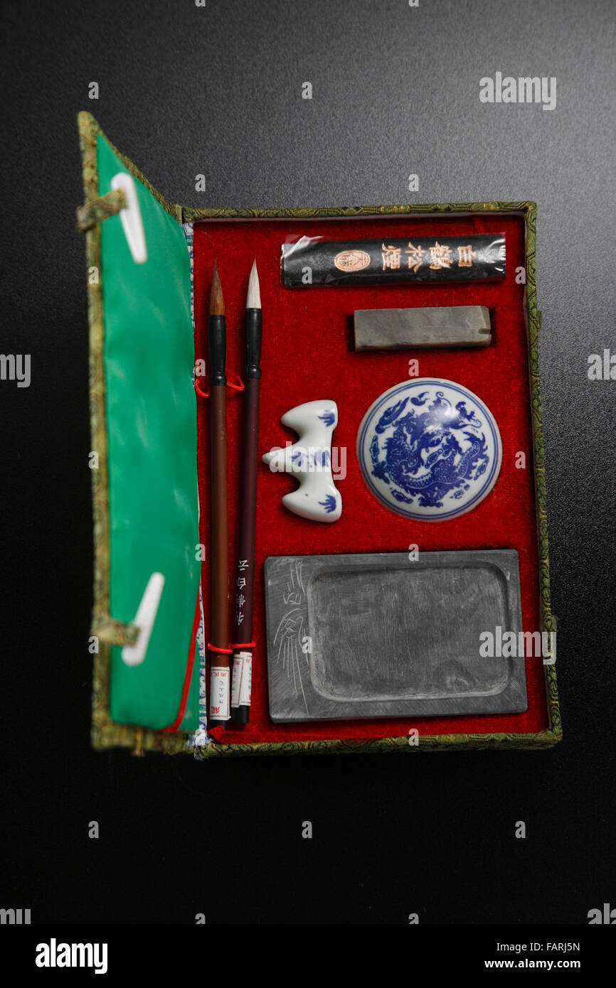 Old writing tool hi-res stock photography and images - Alamy