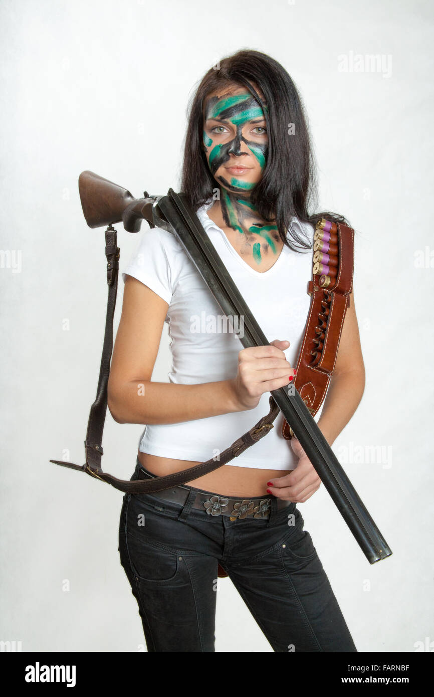 a young girl and gun Stock Photo - Alamy