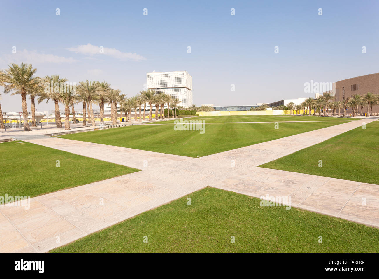 University campus in doha hi-res stock photography and images - Alamy