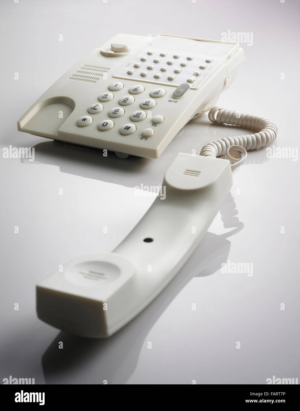 Phone receiver hi-res stock photography and images - Alamy