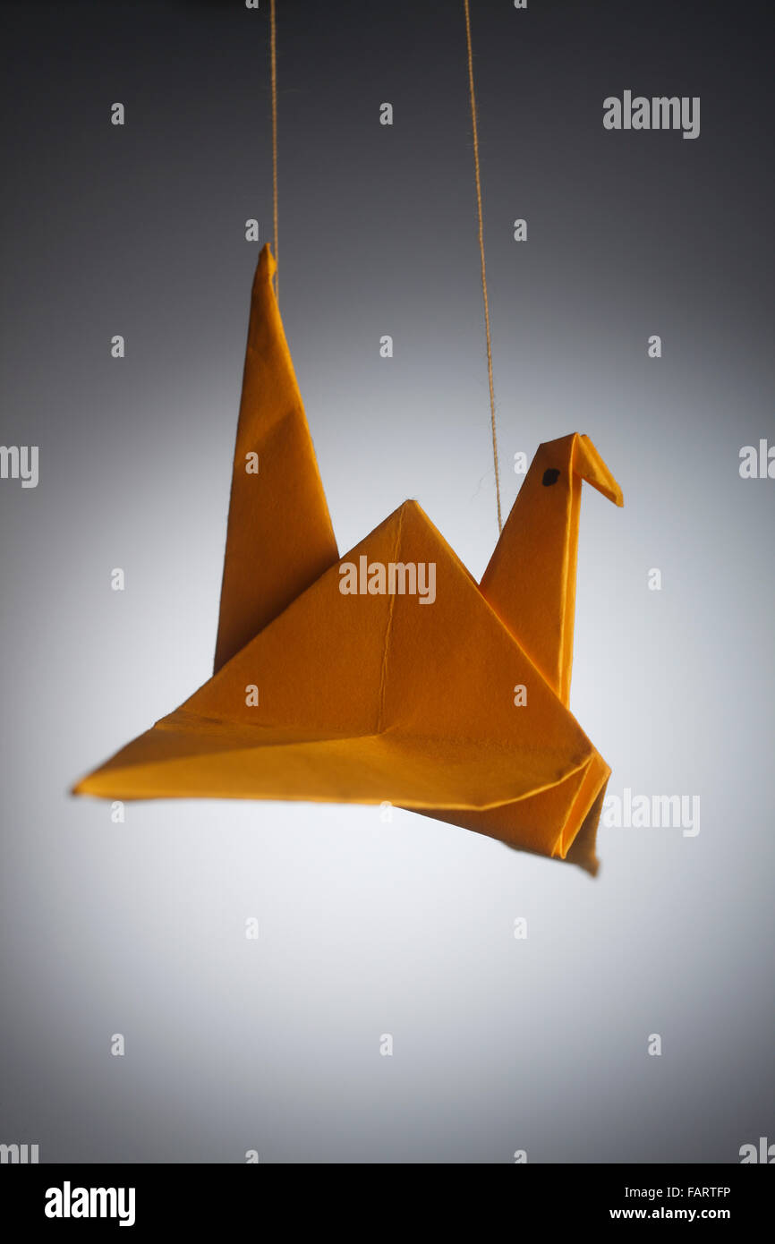 Origami white paper folded hi-res stock photography and images - Alamy