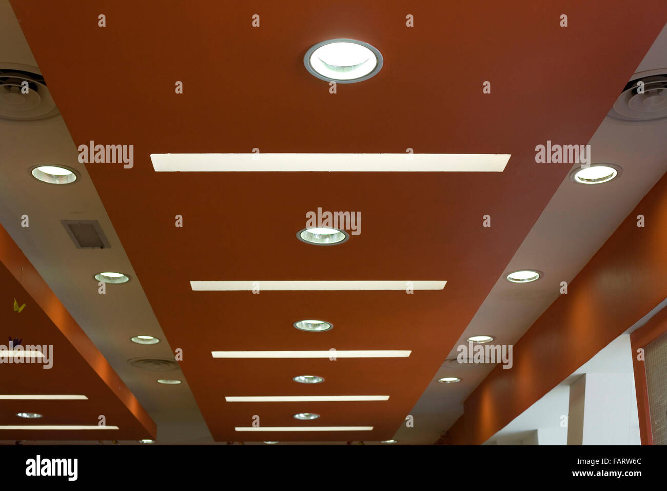 Modern Path / Mall / Subway / Architecture Ceiling Stock Photo - Alamy