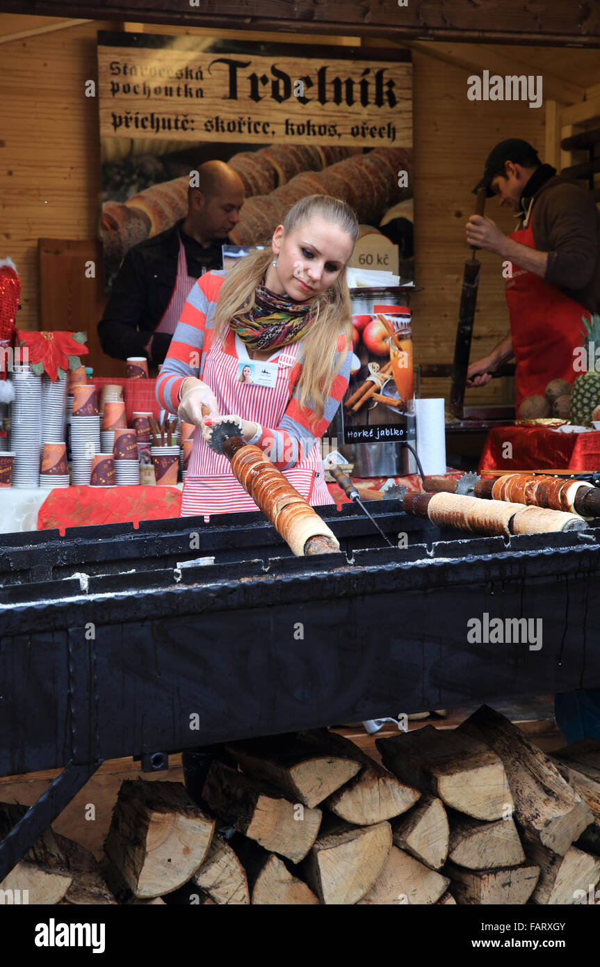 Prague christmas market trdelnik hi-res stock photography and images ...